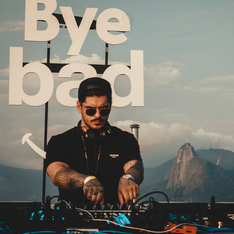 Bye Bad: Sua Solução Pós-Festa - Recupere a Energia com Bye Bad