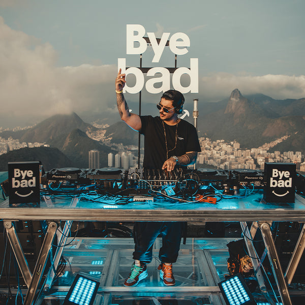 Bye Bad: Sua Solução Pós-Festa - Recupere a Energia com Bye Bad